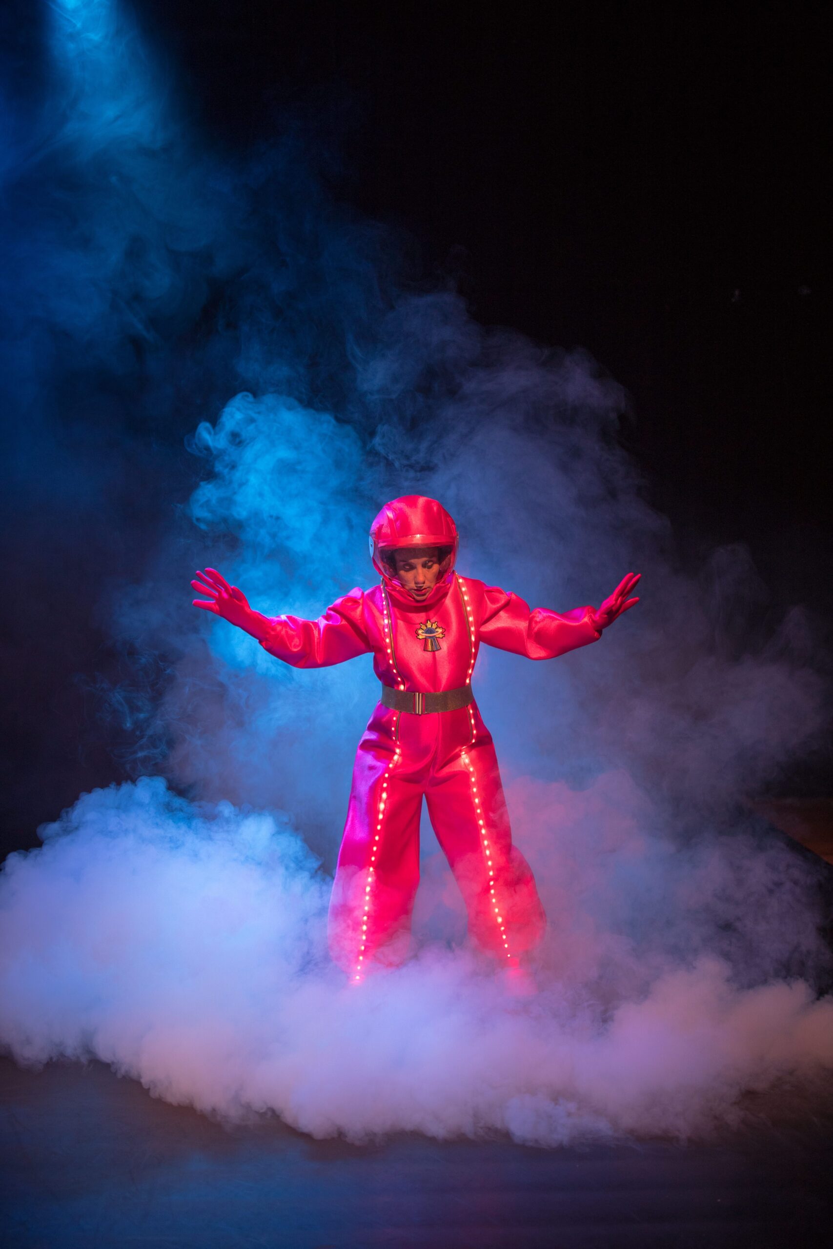 "Oumuamua 2.0”, un espectáculo de Ruth Garreta - Santander Creativa